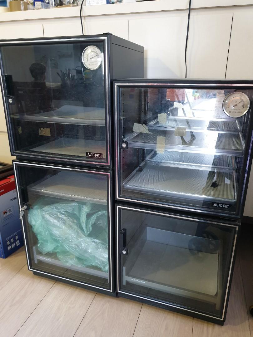 Toyo Living Auto Dry Cabinets (2 sets), Photography, Photography ...