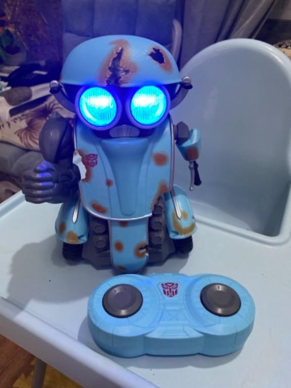 Transformers Sqweeks autobot remote control, Hobbies & Toys, Toys ...