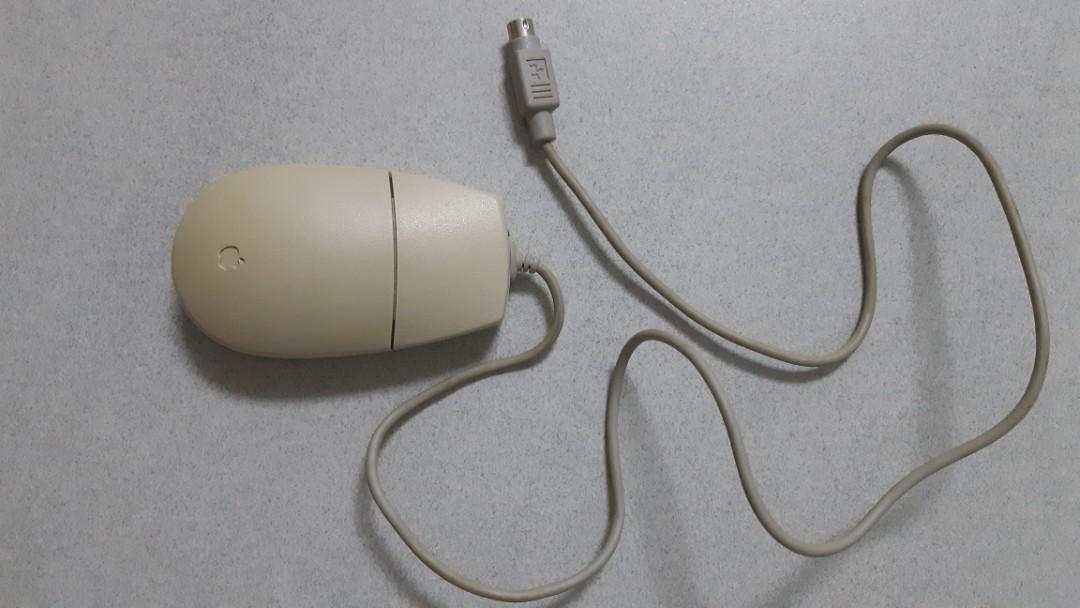 原裝舊版 Apple Mac mouse, 電腦＆科技, 電腦周邊及配件, 電腦滑鼠及相關產品 - Carousell