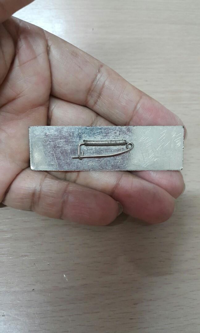 極小流出 HSIN CHENG MIDDLE SCHOOL PREFECT 風紀章(章空白位置有刻咗字，介意勿買)（see ...