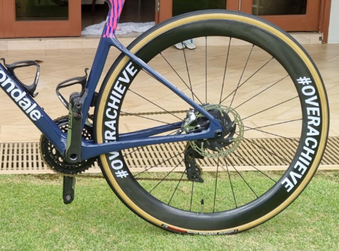 Custom Carbon Disc Brake Wheelsets, Sports Equipment, Bicycles & Parts ...