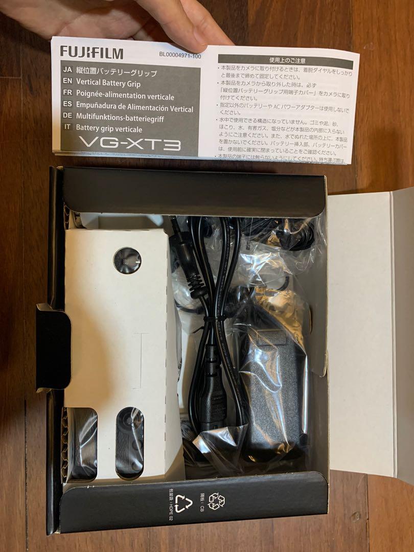 FUJIFILM VG-XT3 Vertical Power Grip for X-T3, Photography, Photography Accessories, Batteries ...