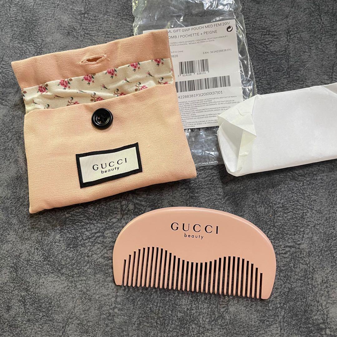 Gucci wood comb VIP gift, Women's Fashion, Jewelry & Organisers, Body ...