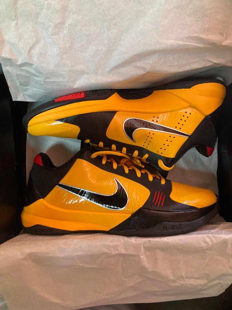Kobe V Pronto Bruce Lee, Men's Fashion, Footwear, Sneakers on Carousell