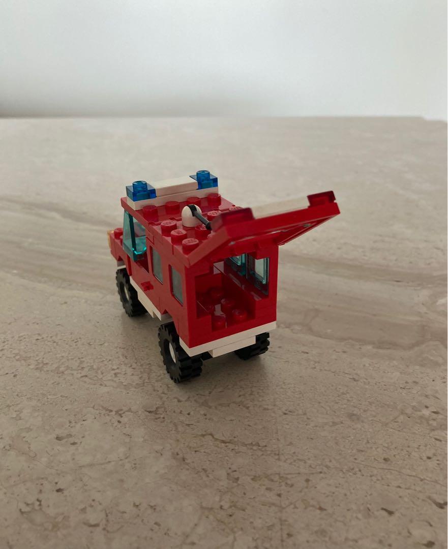 Lego 6643 fire truck 消防車, 興趣及遊戲, 收藏品及紀念品, 明星周邊 - Carousell