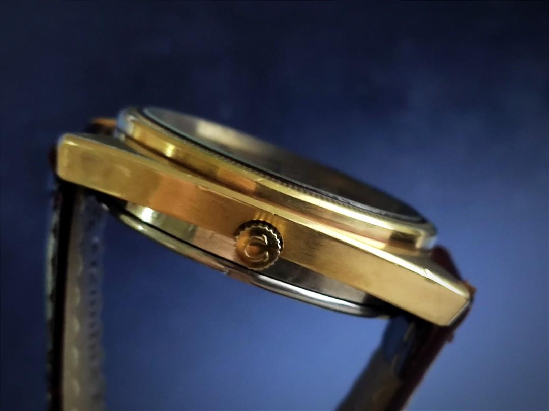 Vintage 1975 Omega Constellation C-shape, Luxury, Watches on Carousell