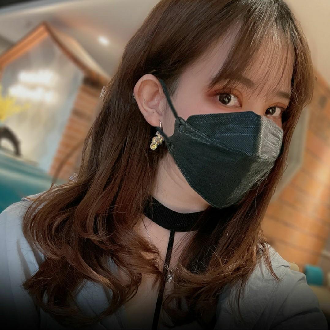 4 ply 3D Korean type KF94 mask, superior to your usual surgical mask ...