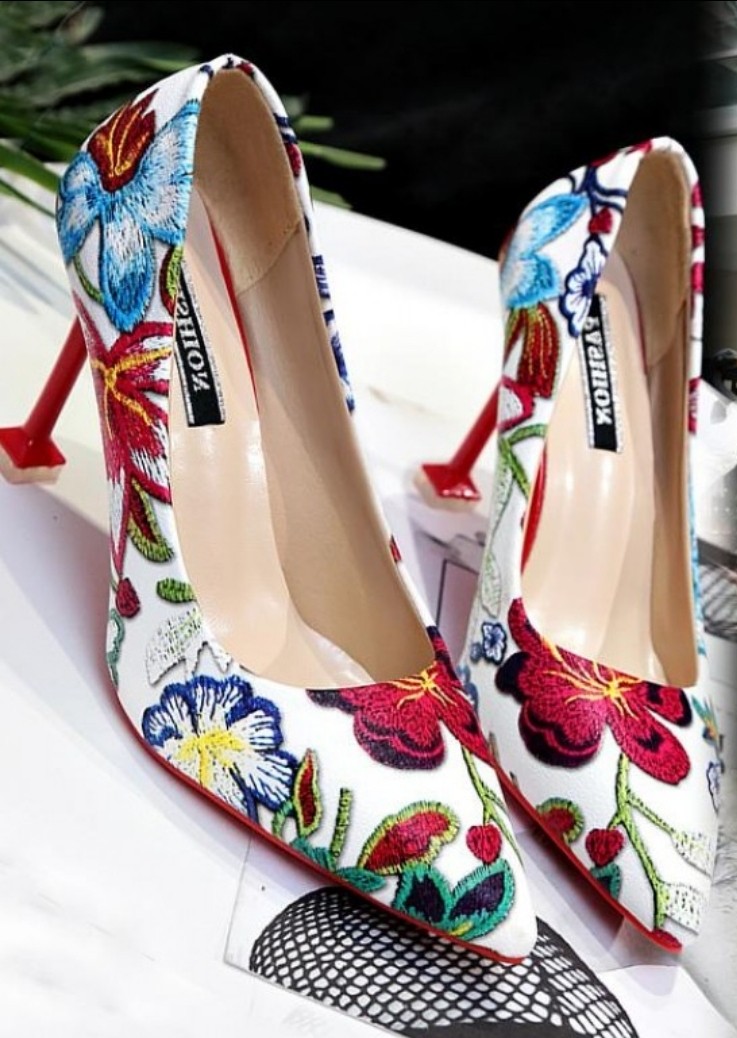 Flower High heels, Women's Fashion, Footwear, Heels on Carousell