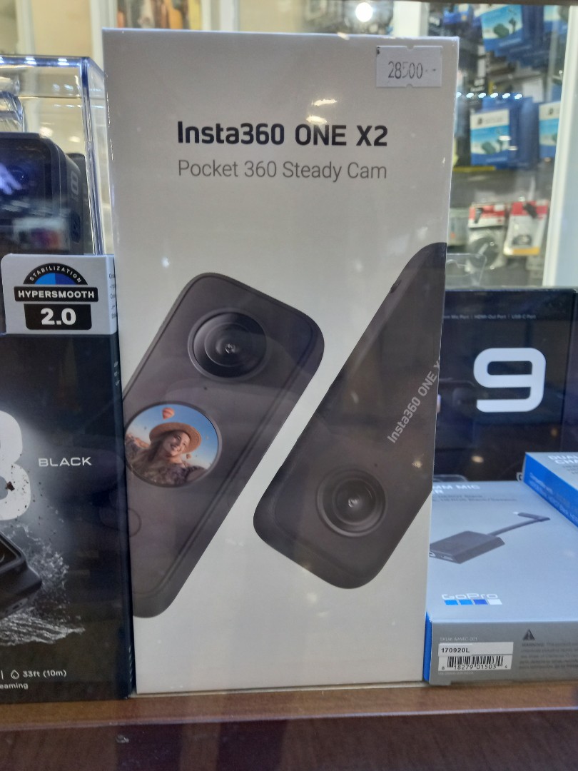INSTA360 ONE X2, Photography, Cameras on Carousell