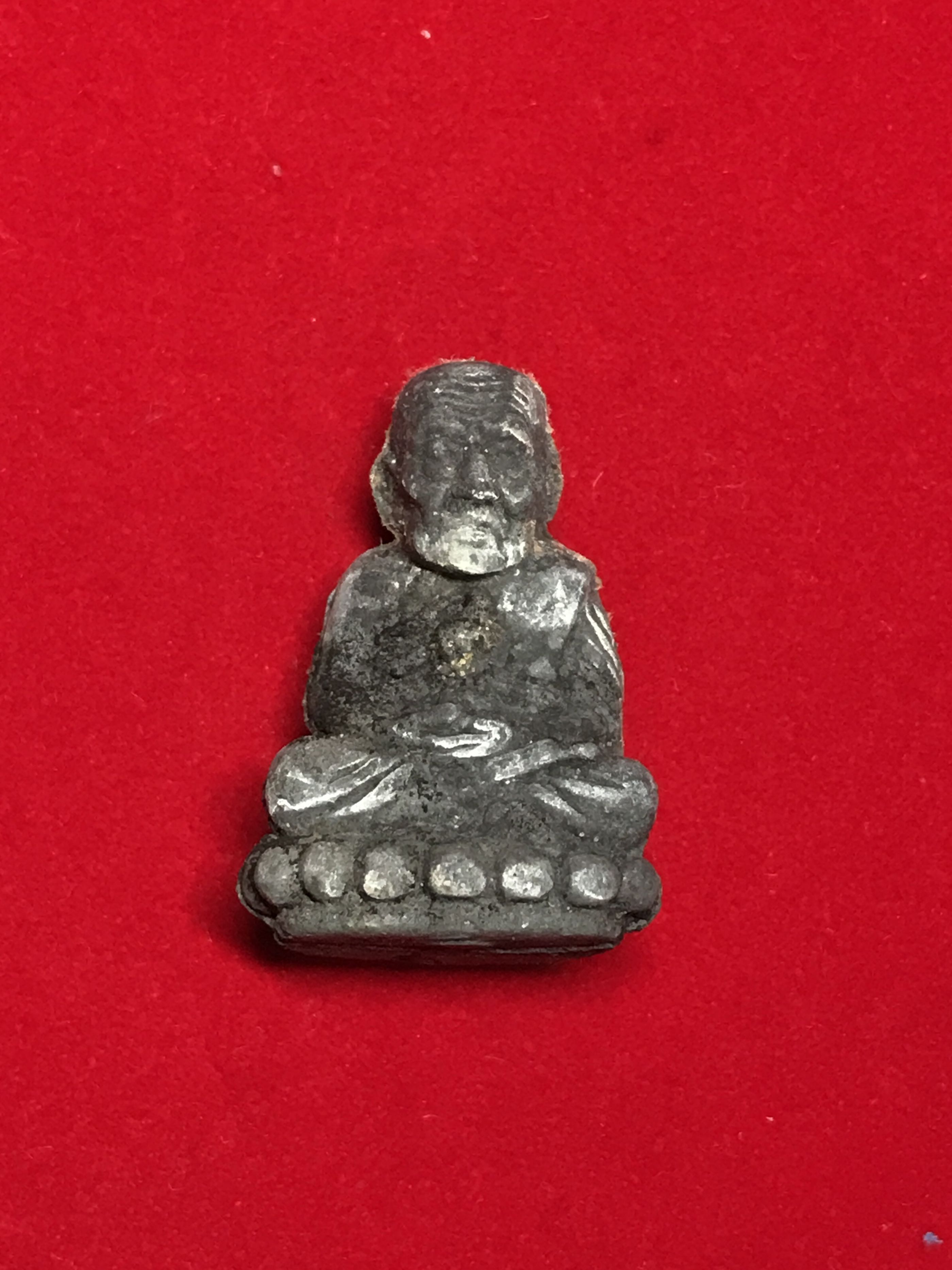 LP Thuad Ajahn Deng, Hobbies & Toys, Memorabilia & Collectibles ...