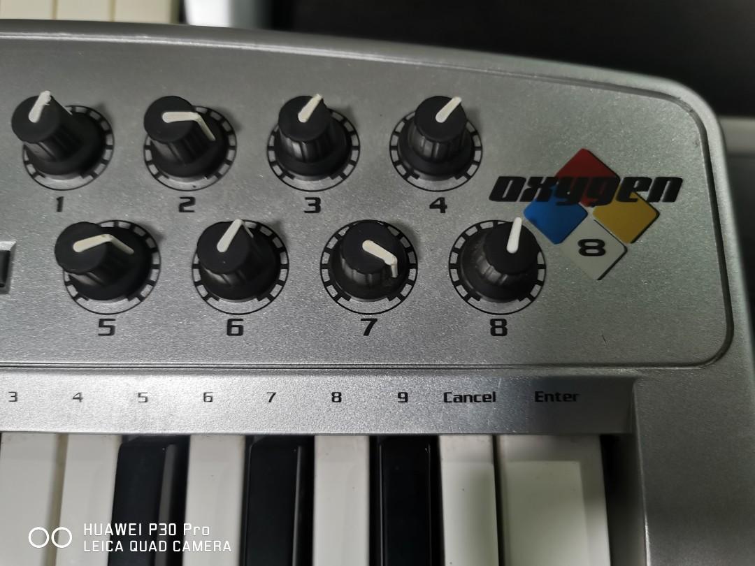 M audio oxygen 8 midi keyboard digital controller piano, Hobbies & Toys ...