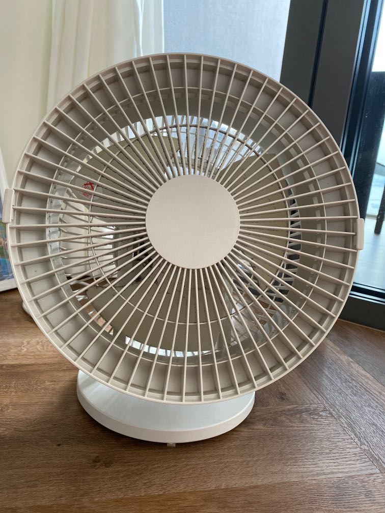 Muji fan, Furniture & Home Living, Lighting & Fans, Fans on Carousell