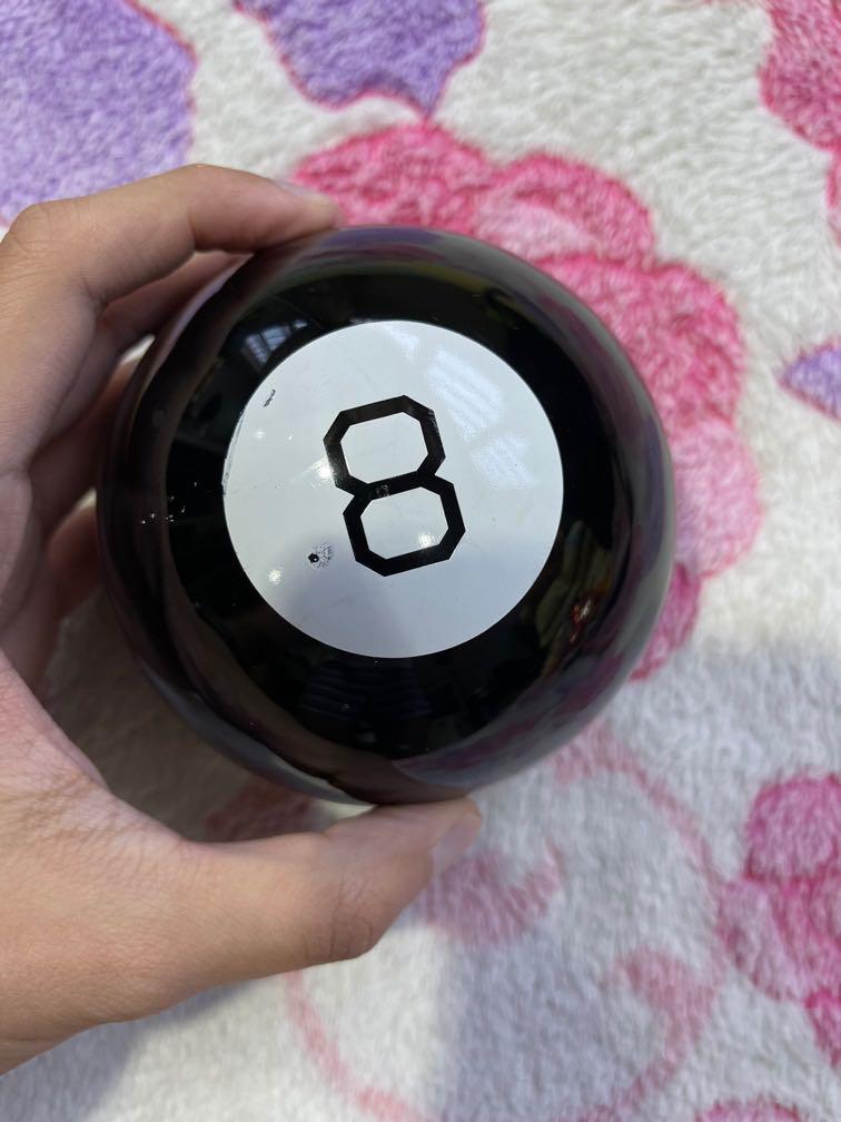 original magic 8 ball, Hobbies & Toys, Toys & Games on Carousell