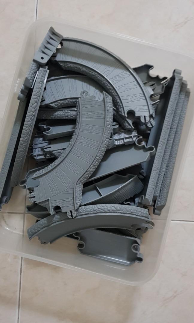 Preloved Thomas Train Track Free, Hobbies & Toys, Toys & Games on Carousell