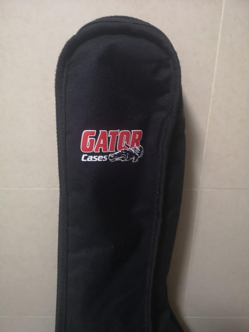 Saiger Guitar with bag, Hobbies & Toys, Music & Media, Musical ...