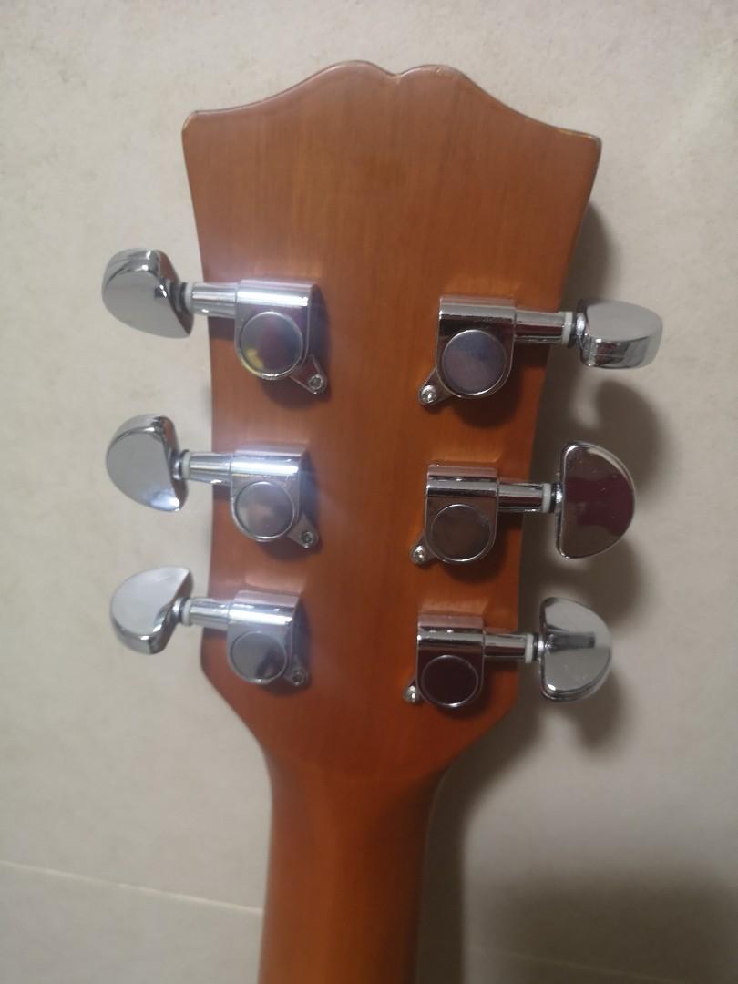 Saiger Guitar with bag, Hobbies & Toys, Music & Media, Musical ...