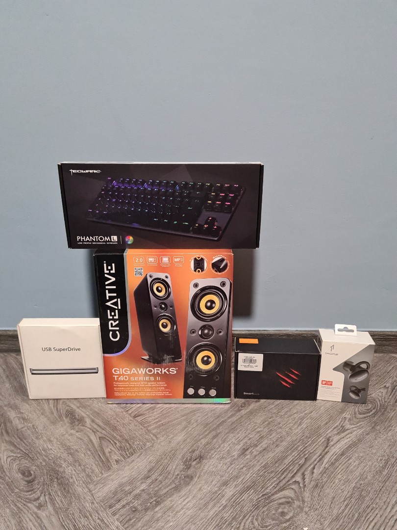 Tech Bundle, Mobile Phones & Gadgets, Other Gadgets on Carousell