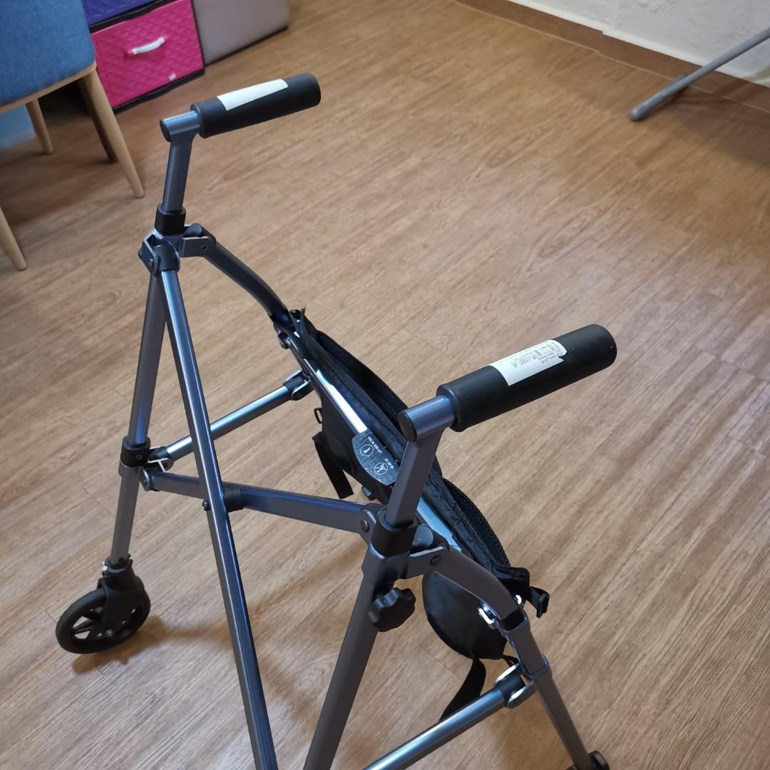 Slim Walker for Elderly (front wheels), Health & Nutrition, Medical ...