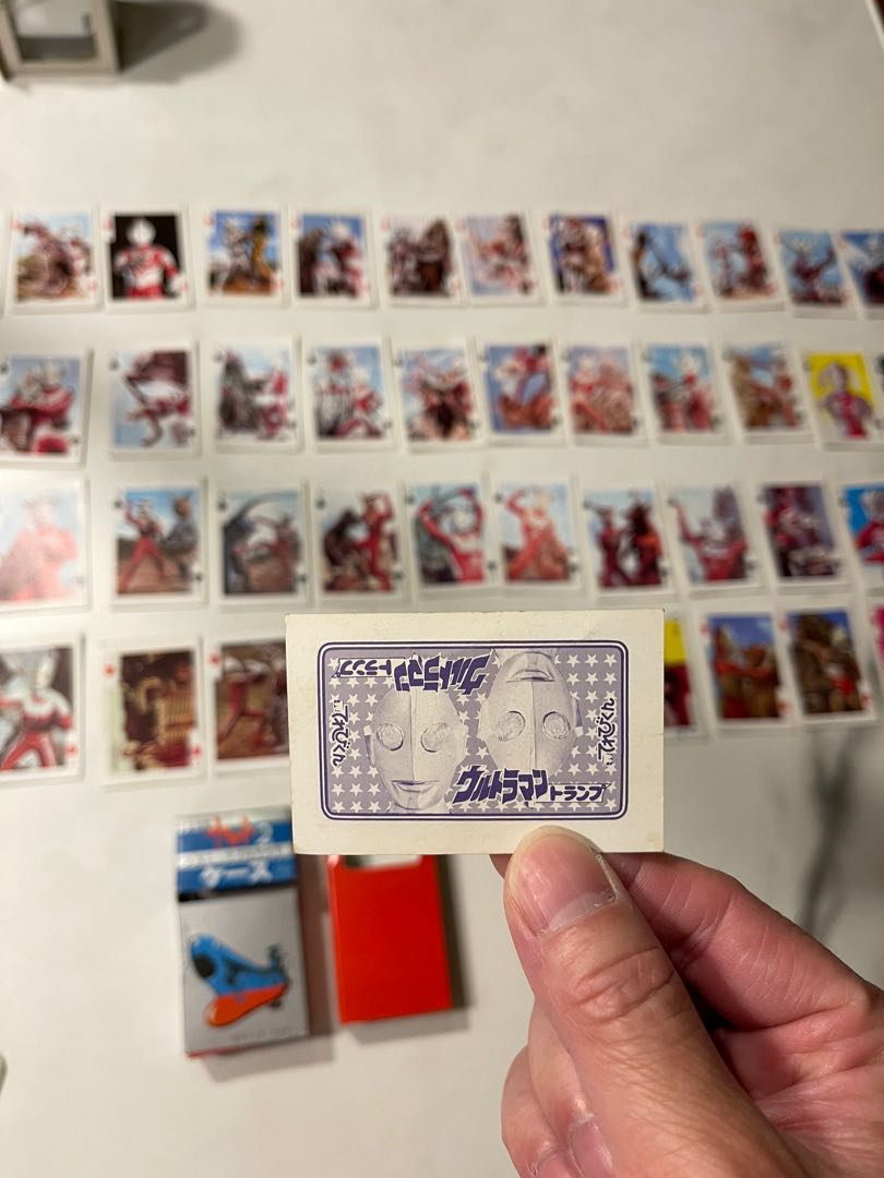 日本古董玩具 咭 鹹蛋超人，啤牌 Popy ultra man card, 興趣及遊戲, 玩具 & 遊戲類 - Carousell