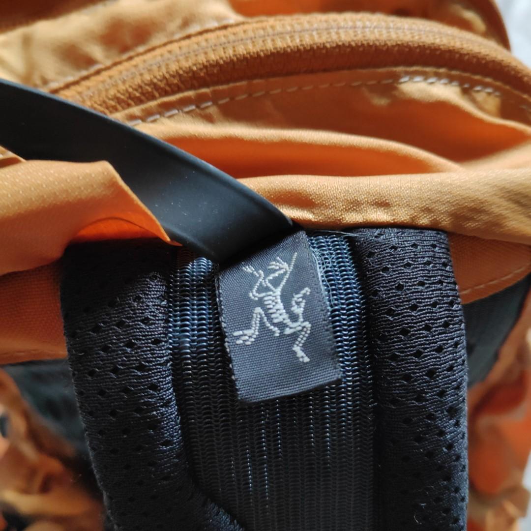 Arc'teryx Axios 25L Backpack, Men's Fashion, Bags, Backpacks on Carousell