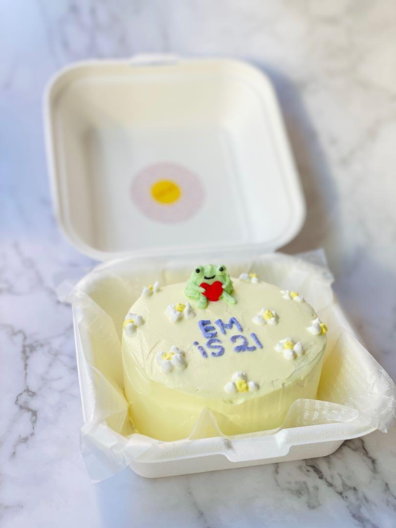 Bento Cake - Frog Design, Food & Drinks, Homemade Bakes on Carousell