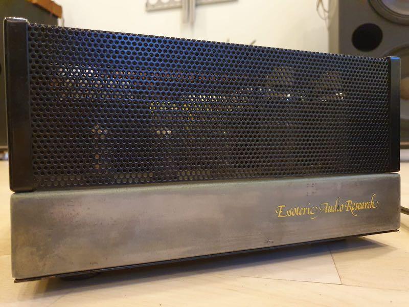 Esoteric Audio Research (EAR) 509 monoblock amplifier, Audio, Soundbars ...