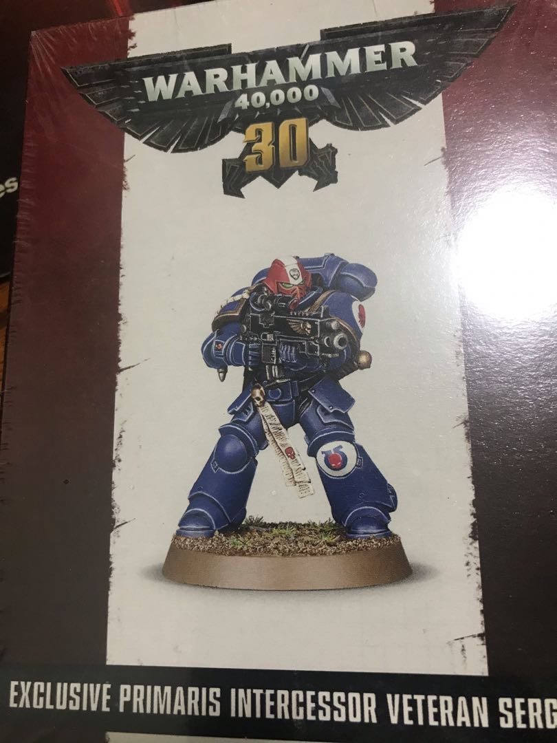 Exclusive Primaris Intercessor Veteran Sergeant 30th anniversary ...