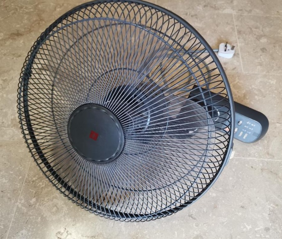 KDK 16" Wall Fan with bracket, TV & Home Appliances, Other Home ...