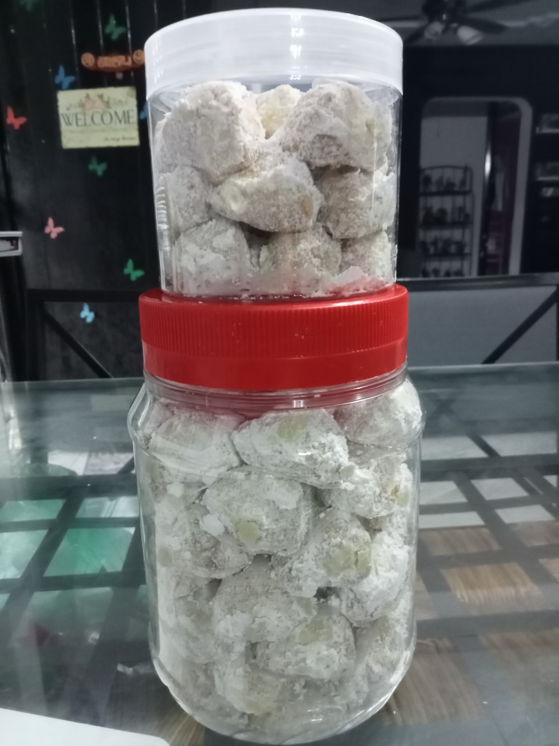 makmur gajus (bundle set), Food & Drinks, Homemade Bakes on Carousell