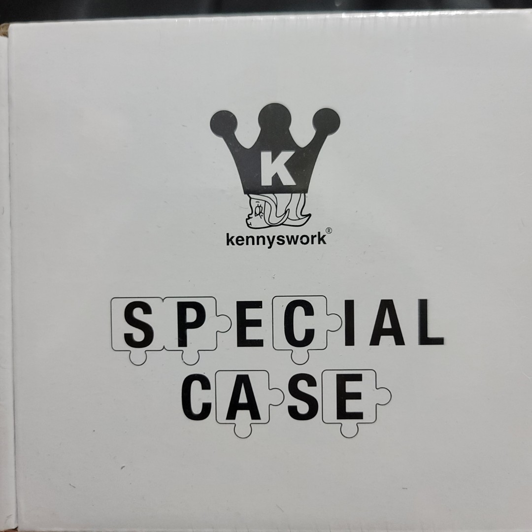 Molly special case kenny wong display dimoo labubu 展示盒 陳列盒 盲盒, 興趣及遊戲, 玩具 & 遊戲類 - Carousell