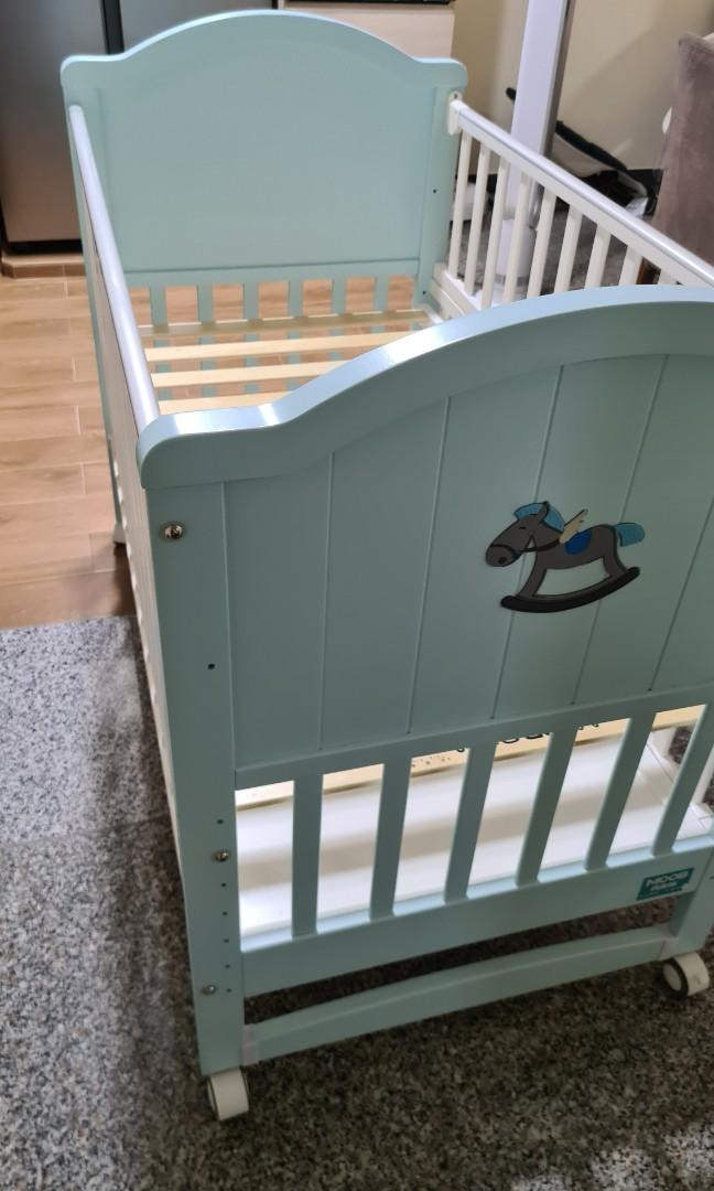 MOOB baby Erica, Babies & Kids, Baby Nursery & Kids Furniture, Cots ...