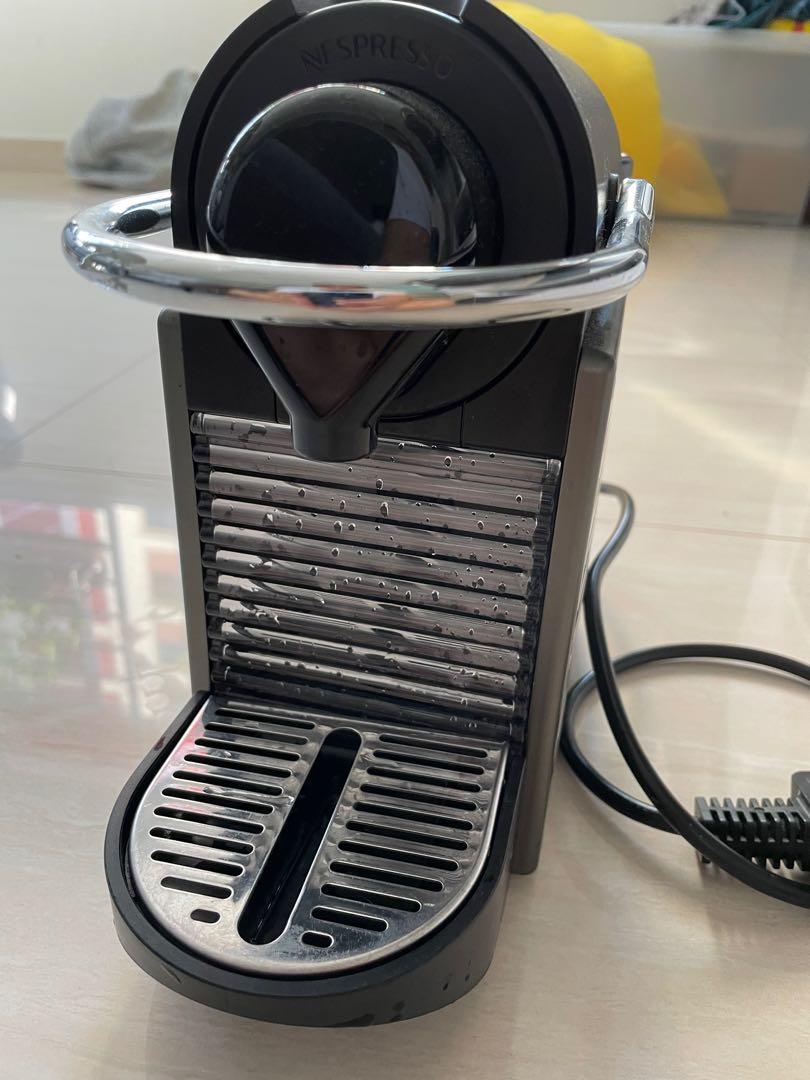 Nespresso Pixie (Black) with Capsule Box, TV & Home Appliances, Kitchen ...