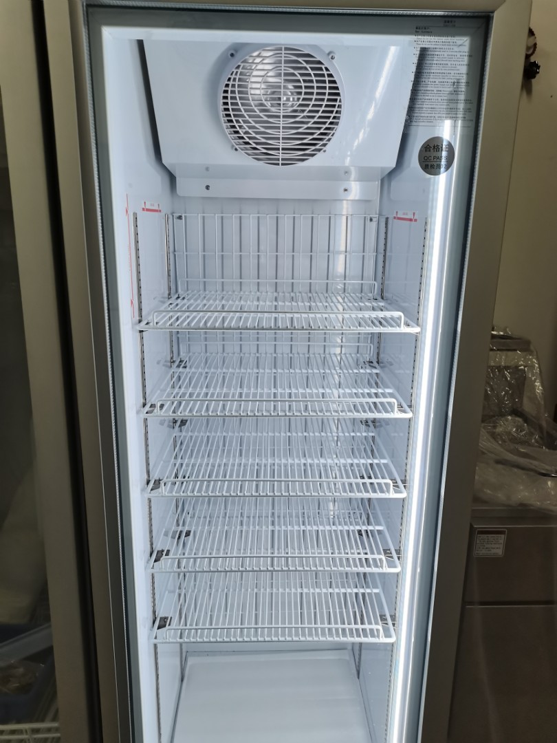 Single glass door display freezer / single door freezer, TV & Home ...