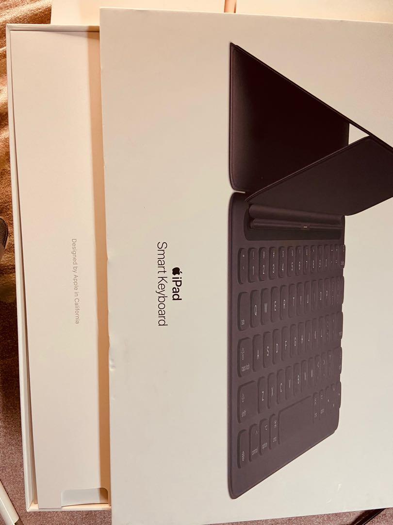 Smart Keyboard on Carousell