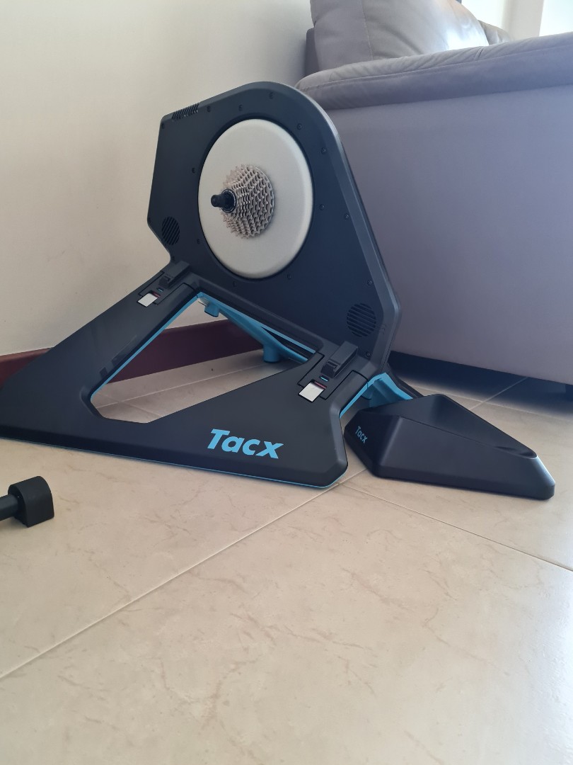Tacx neo 2t, Sports Equipment, Bicycles & Parts, Parts & Accessories on ...