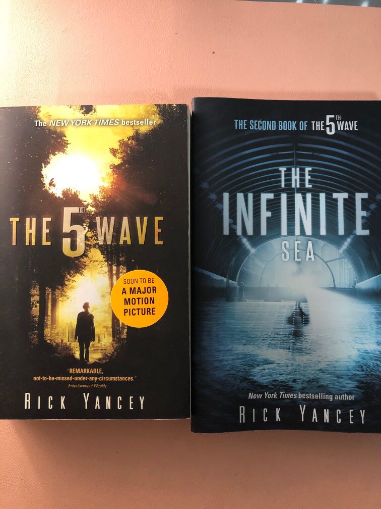 The 5th Wave series, Hobbies & Toys, Books & Magazines, Fiction & Non ...