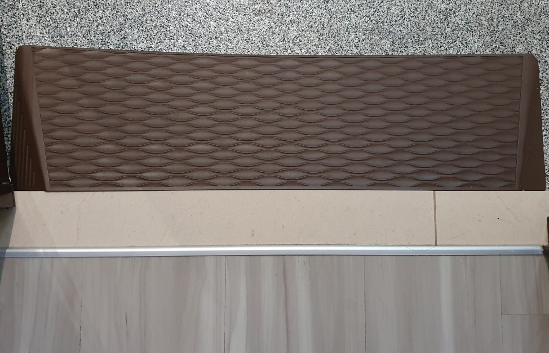 Toilet ramp for wheelchair, Health & Nutrition, Assistive ...