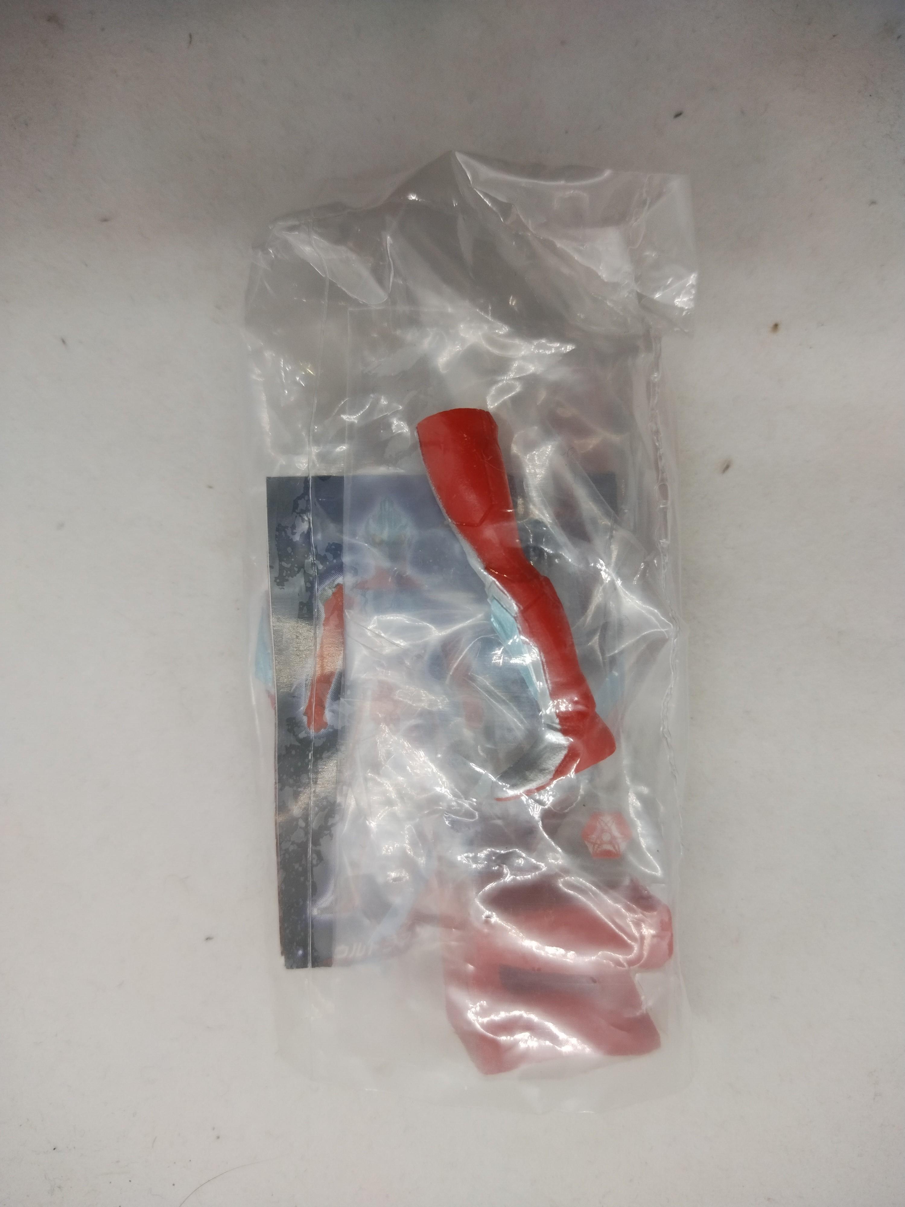 Ultraman Ginga - HG Heroes Gashapon - Ultraman Ginga and Alien Valky ...