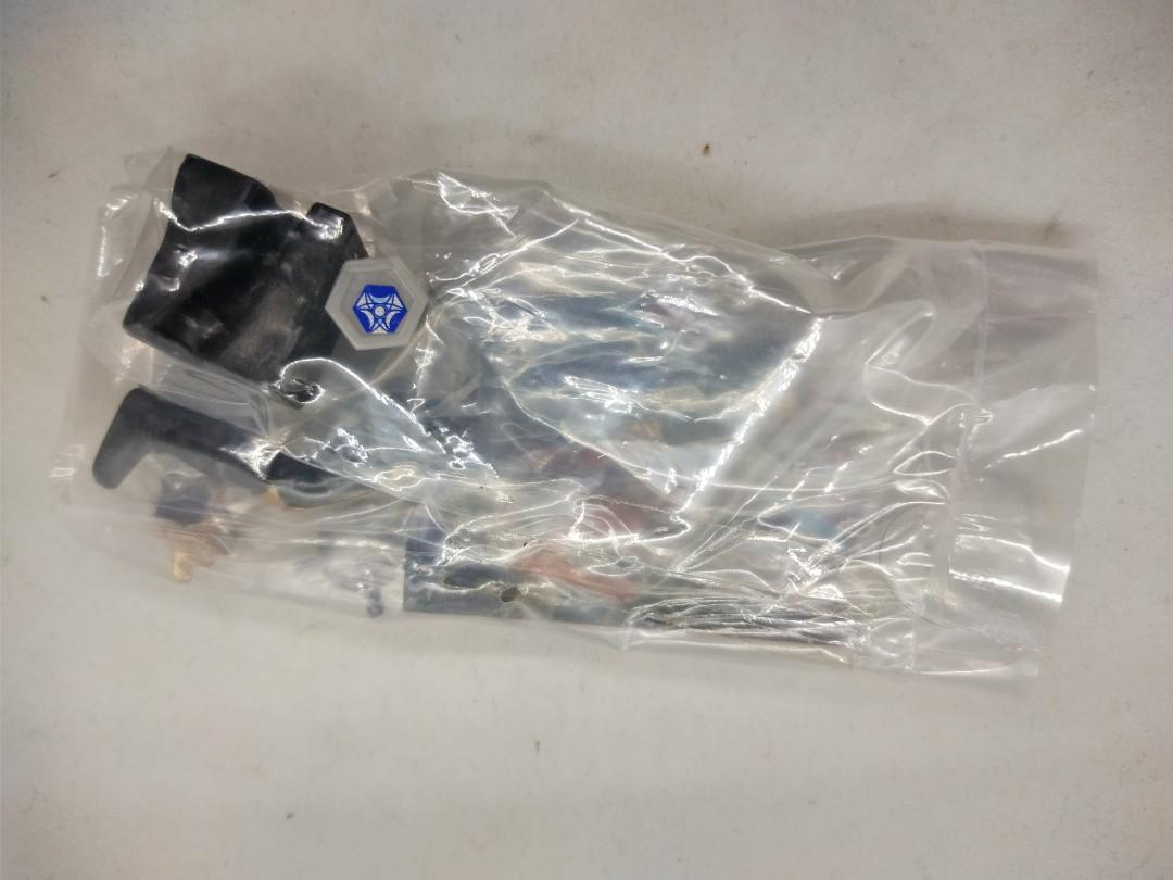 Ultraman Ginga - HG Heroes Gashapon - Ultraman Ginga and Alien Valky ...