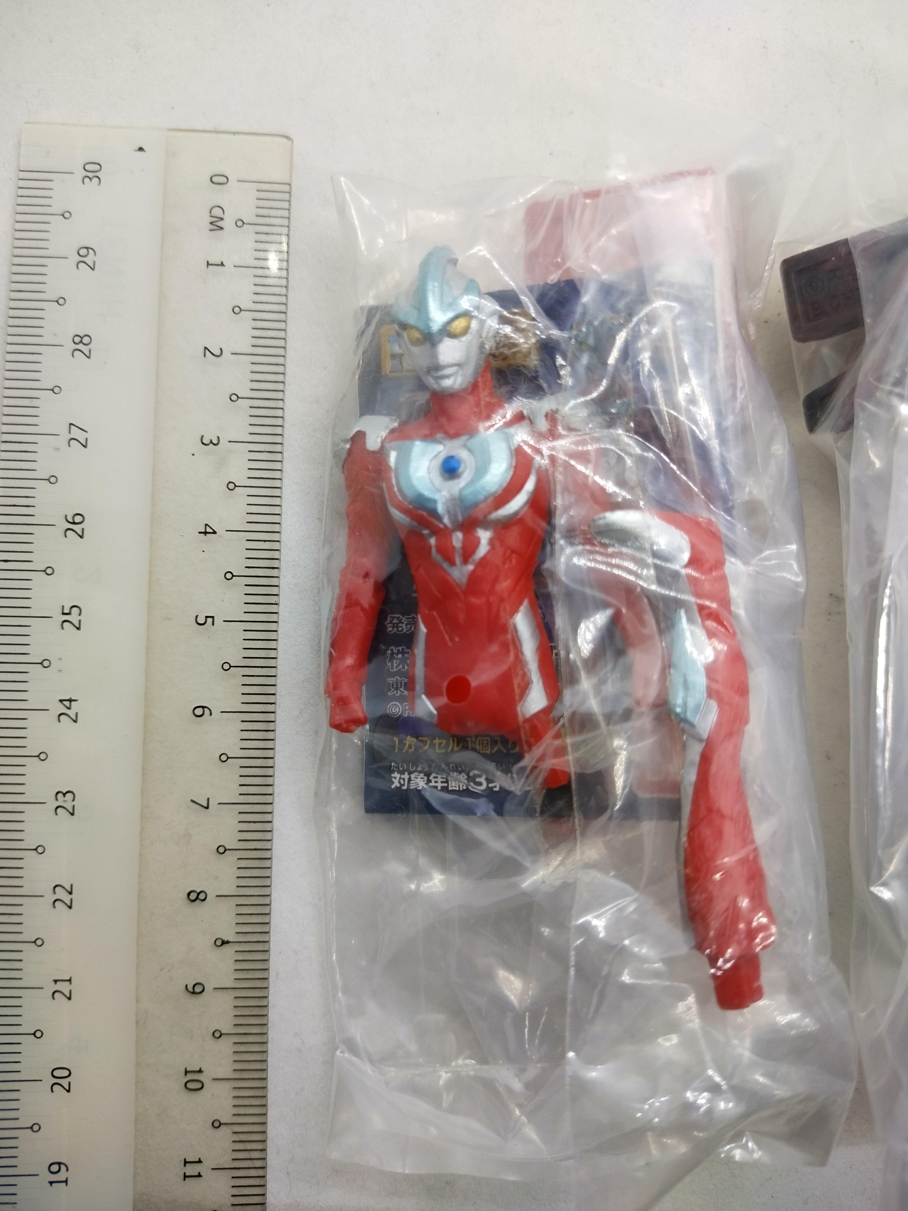 Ultraman Ginga - HG Heroes Gashapon - Ultraman Ginga and Alien Valky ...