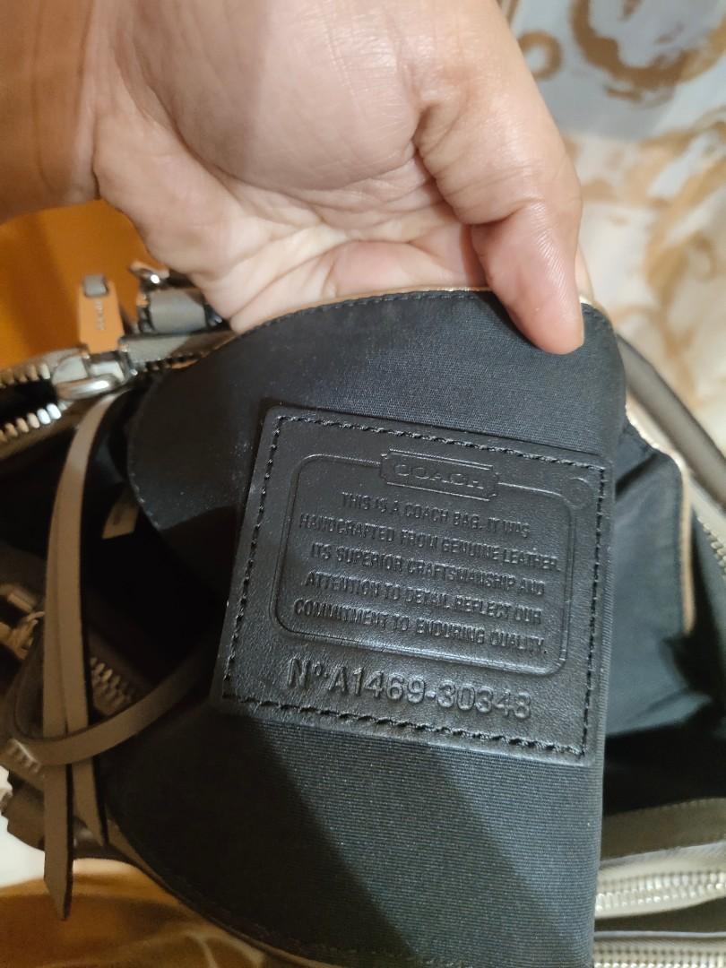Authentic Coach Two way Leather Bag, Luxury, Bags & Wallets on Carousell
