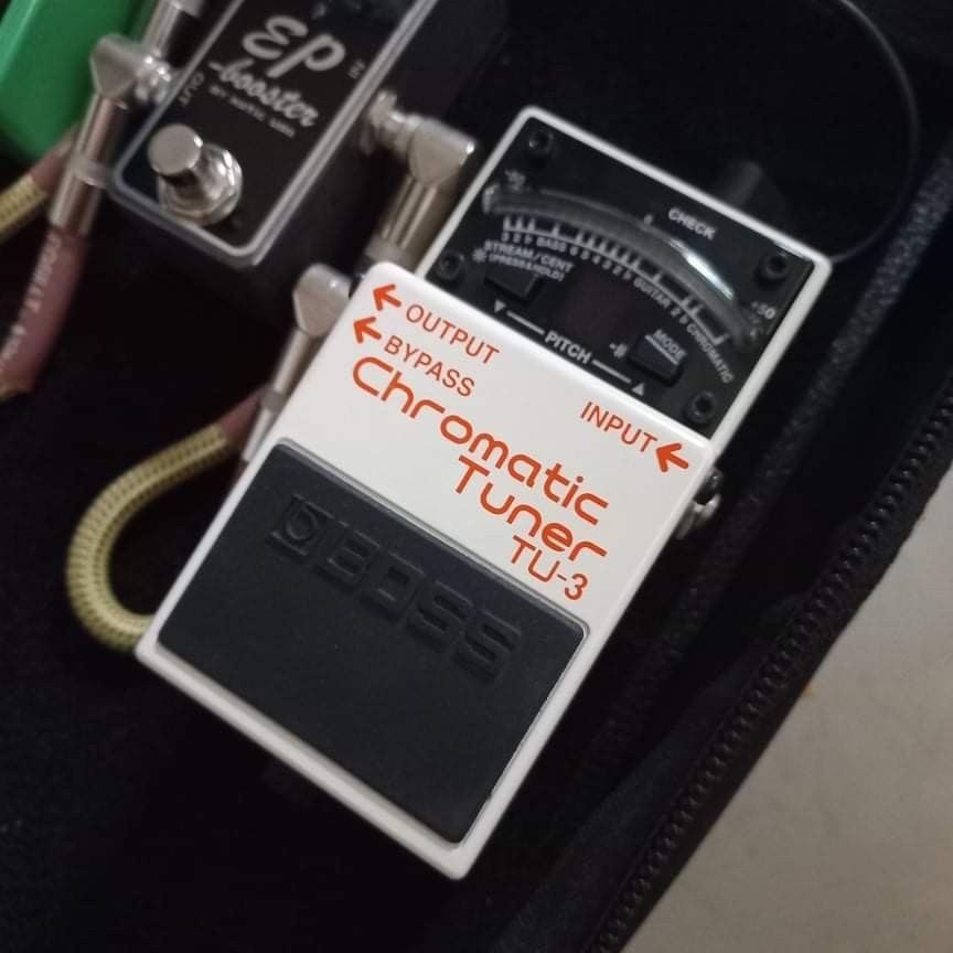 Boss TU3 Chromatic Tuner, Hobbies & Toys, Music & Media, Music ...