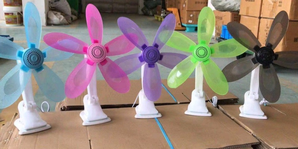 Clip fan, Furniture & Home Living, Lighting & Fans, Fans on Carousell