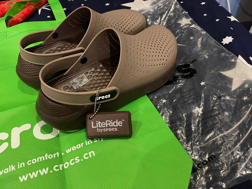 Crocs Lite ride, Women's Fashion, Footwear, Slippers and slides on ...