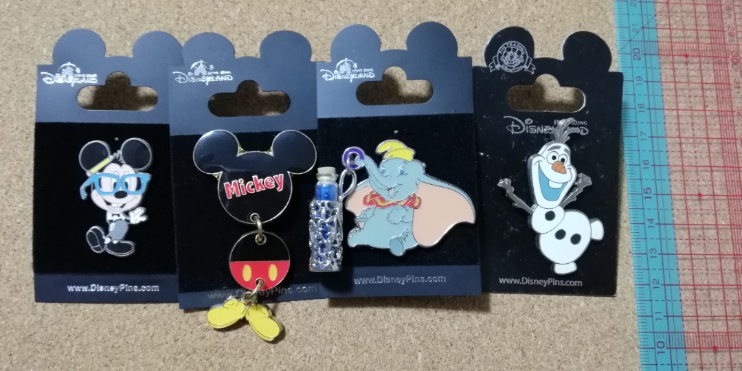 Disney Badge, Hobbies & Toys, Memorabilia & Collectibles on Carousell