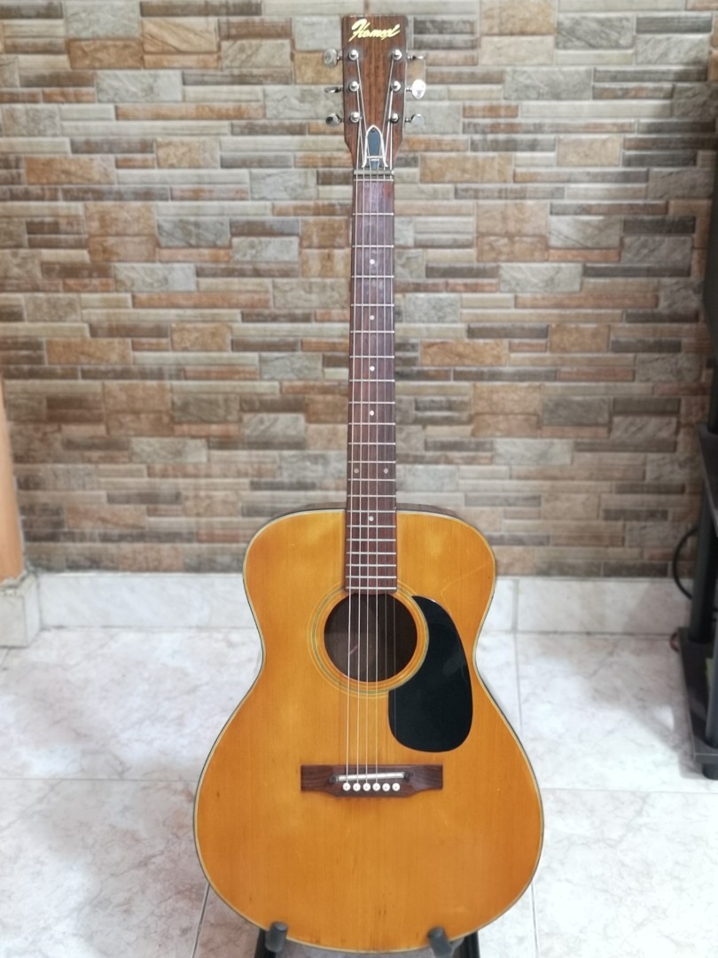 Hamox Acoustic Guitar Japan, Hobbies & Toys, Music & Media, Musical ...