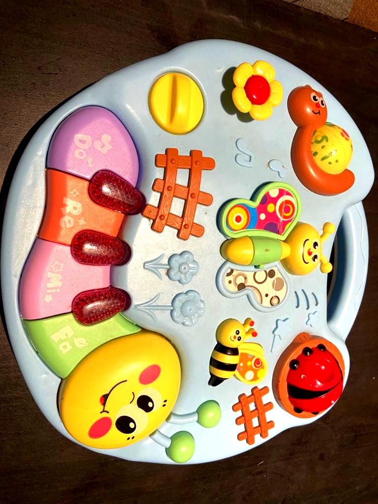 Interactive learning table for toddlers, Hobbies & Toys, Toys & Games ...