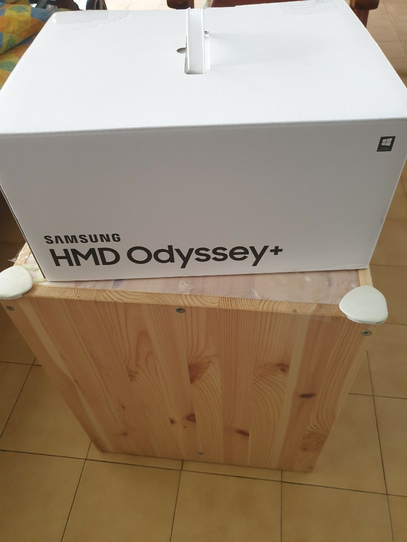 Samsung odyssey plus HMD Windows mixed reality, Video Gaming, Gaming ...