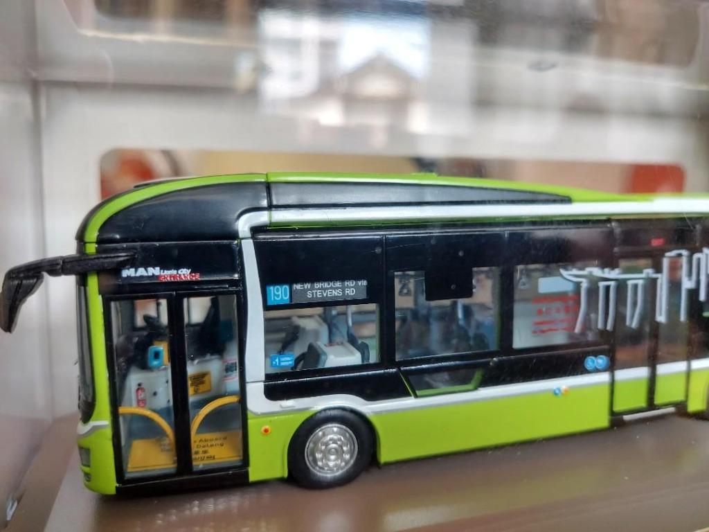 SG Bus Singapore Green MAN A22 Bus Model Rt. 190 1/76, Hobbies & Toys ...