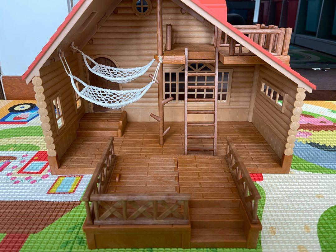 Sylvanian Families Log Cabin, Hobbies & Toys, Toys & Games on Carousell
